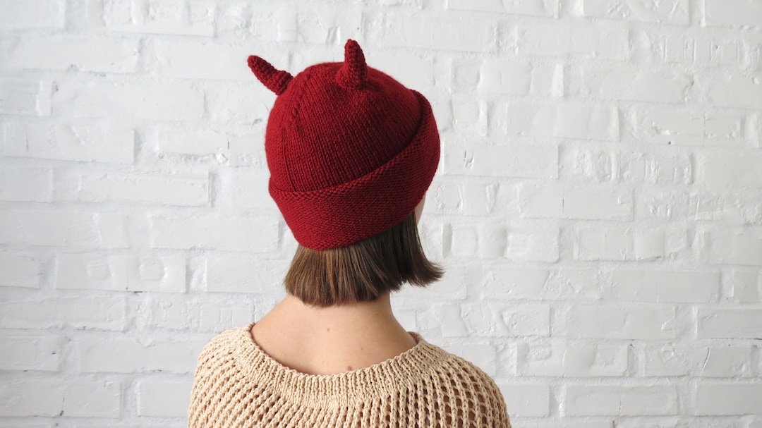 Beanie With Horns, Red Devil Horns Hat, Halloween Blood Red Cap for ...