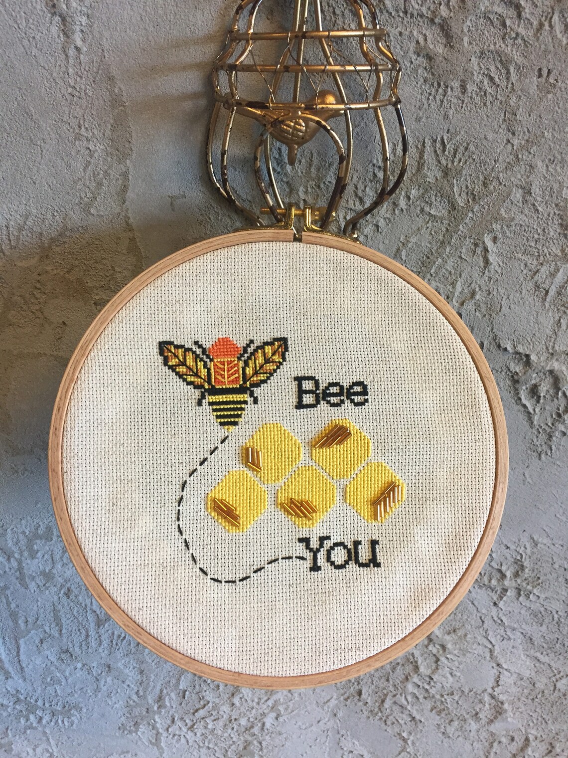 Bee cross stitch pattern modern cross stitch easy cross | Etsy