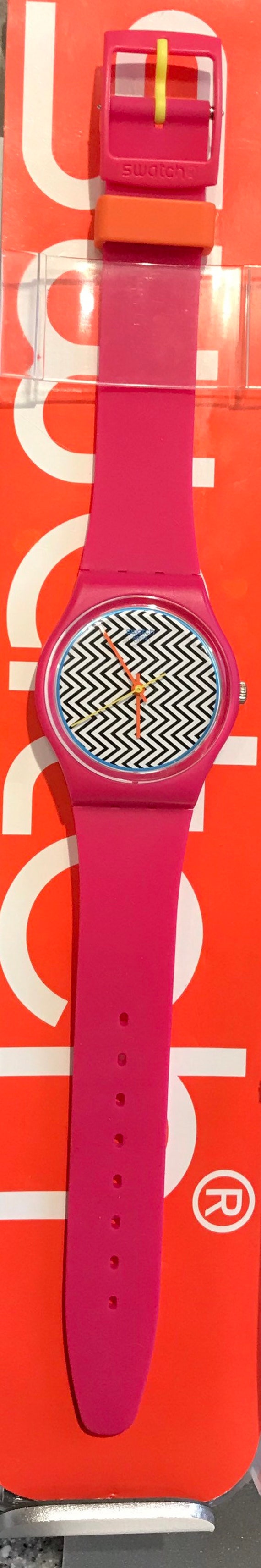 Pink Fuzz Swatch Watch GP142 rubber band zig zag patt… - Gem