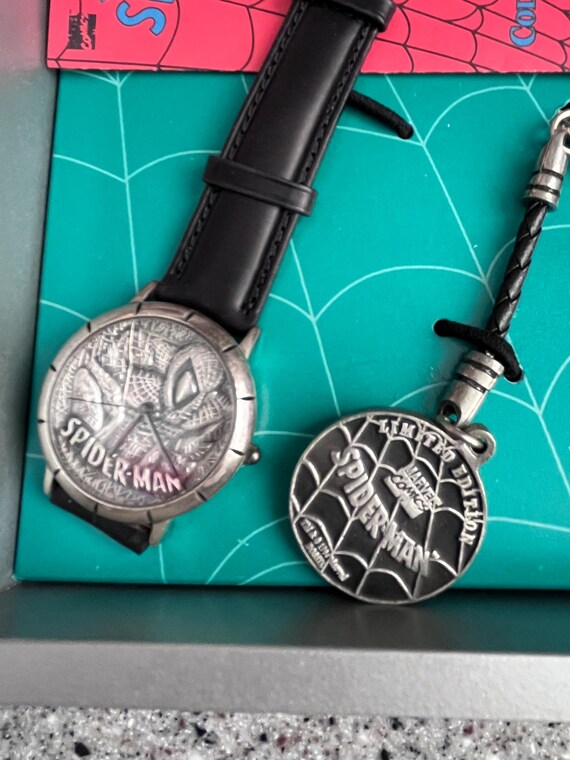 NEW runs Fossil watch RARE Spider-man Volume 3 Limite… - Gem