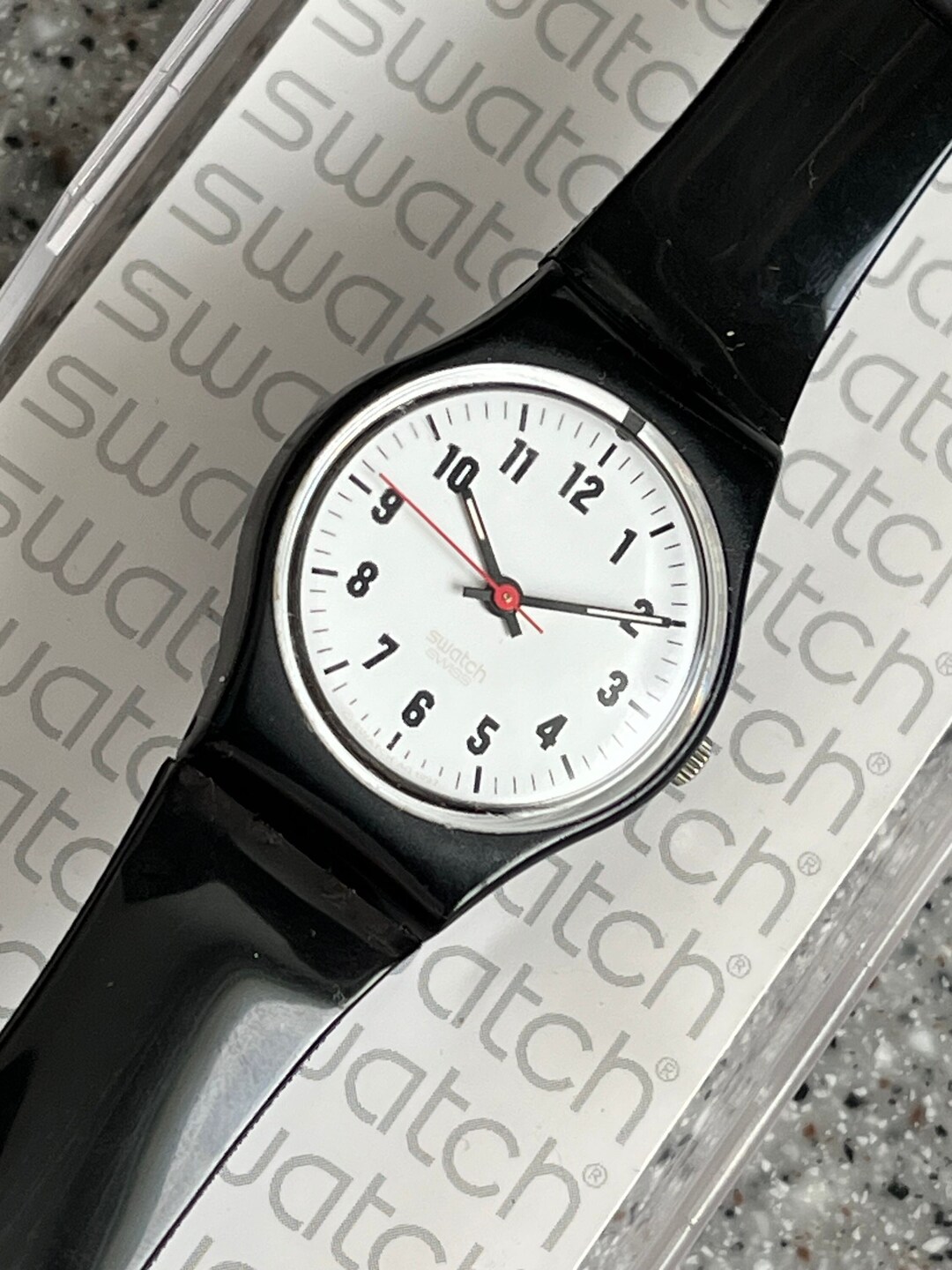 1987 Vintage Ladies Swatch Watch Classic Two LB115 Diameter Case 25 Mm ...