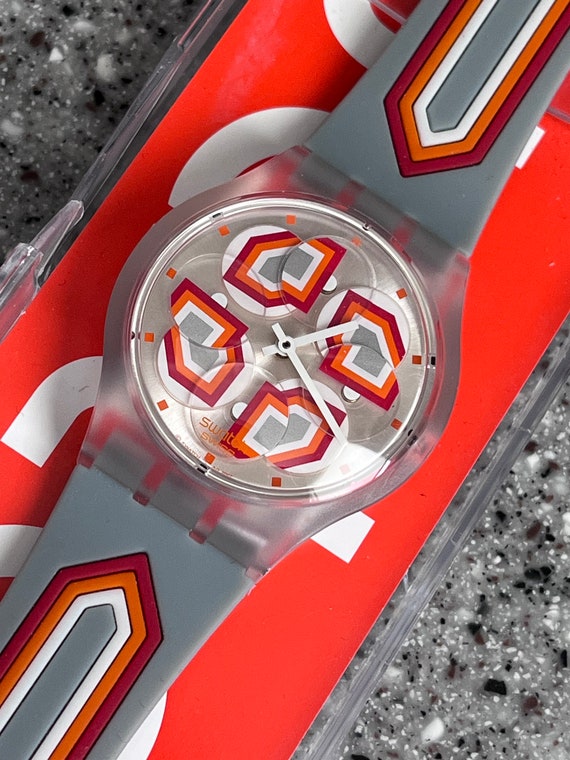 Swatch Vintage Watch called Moving Flower SUPK100 nev… - Gem