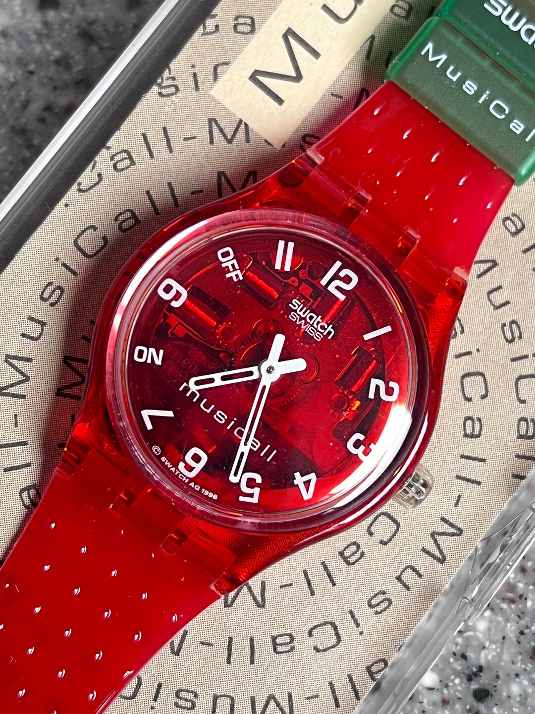 VINTAGE SWATCH Watch Peter Gabriel Red Rhythm Musicall or Musical ...