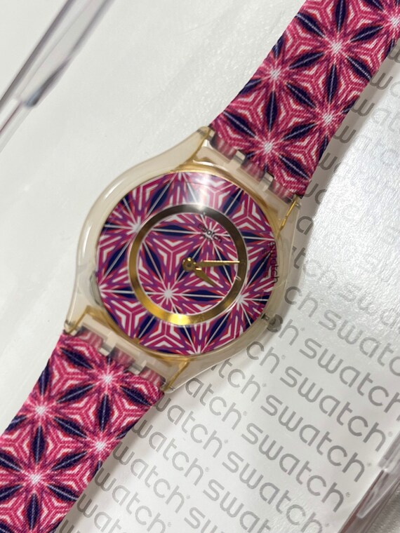 Swatch Watch SKIN Vetrata spring design in pink purpl… - Gem