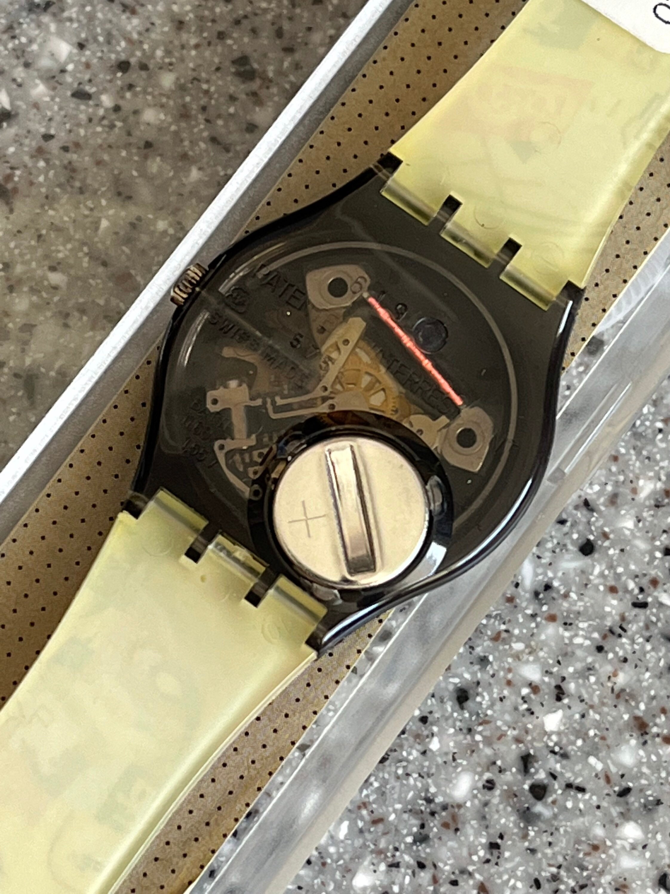 Vintage Swatch Watch 1995 MINT Never Worn in Original Box GM136 Upper ...