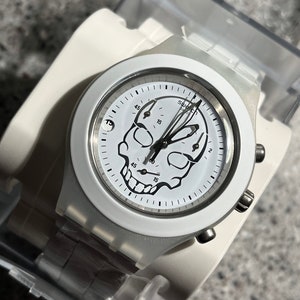 New Swatch Watch Estate Piece Running With Battery Full-blooded White ...