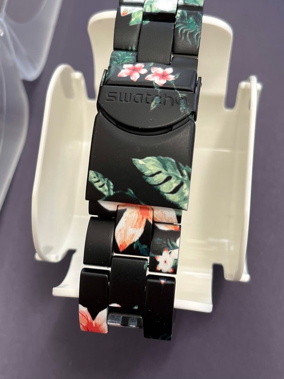 Beautiful Swatch Watch Flower Breeze SVCF4002 Diaphan… - Gem