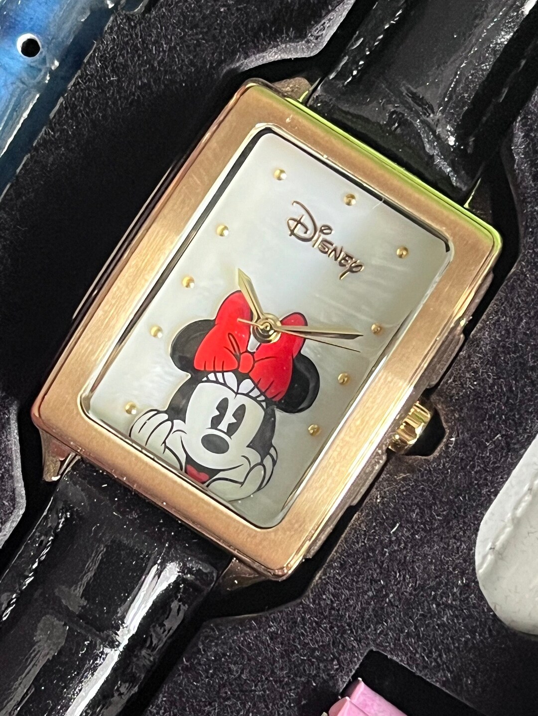 Rare Minnie Mouse Accutime Disney Gold Tone Rectangular Watch With ...