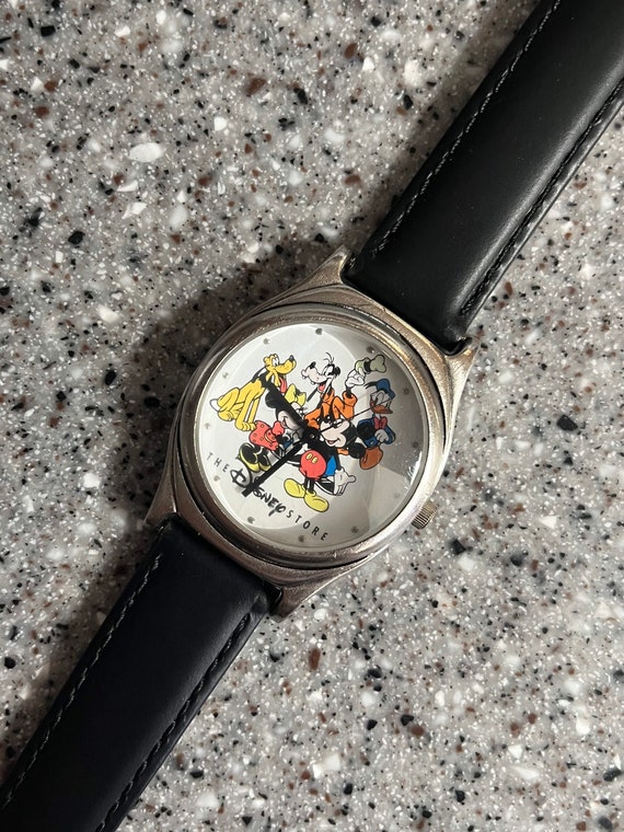 The Disney Store Limited Cast Members Watch Vintage C… - Gem