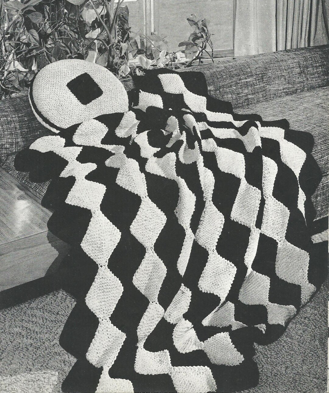 Vintage Knitted Diamond Ripple Afghan With Matching Pillow Knit Pattern ...