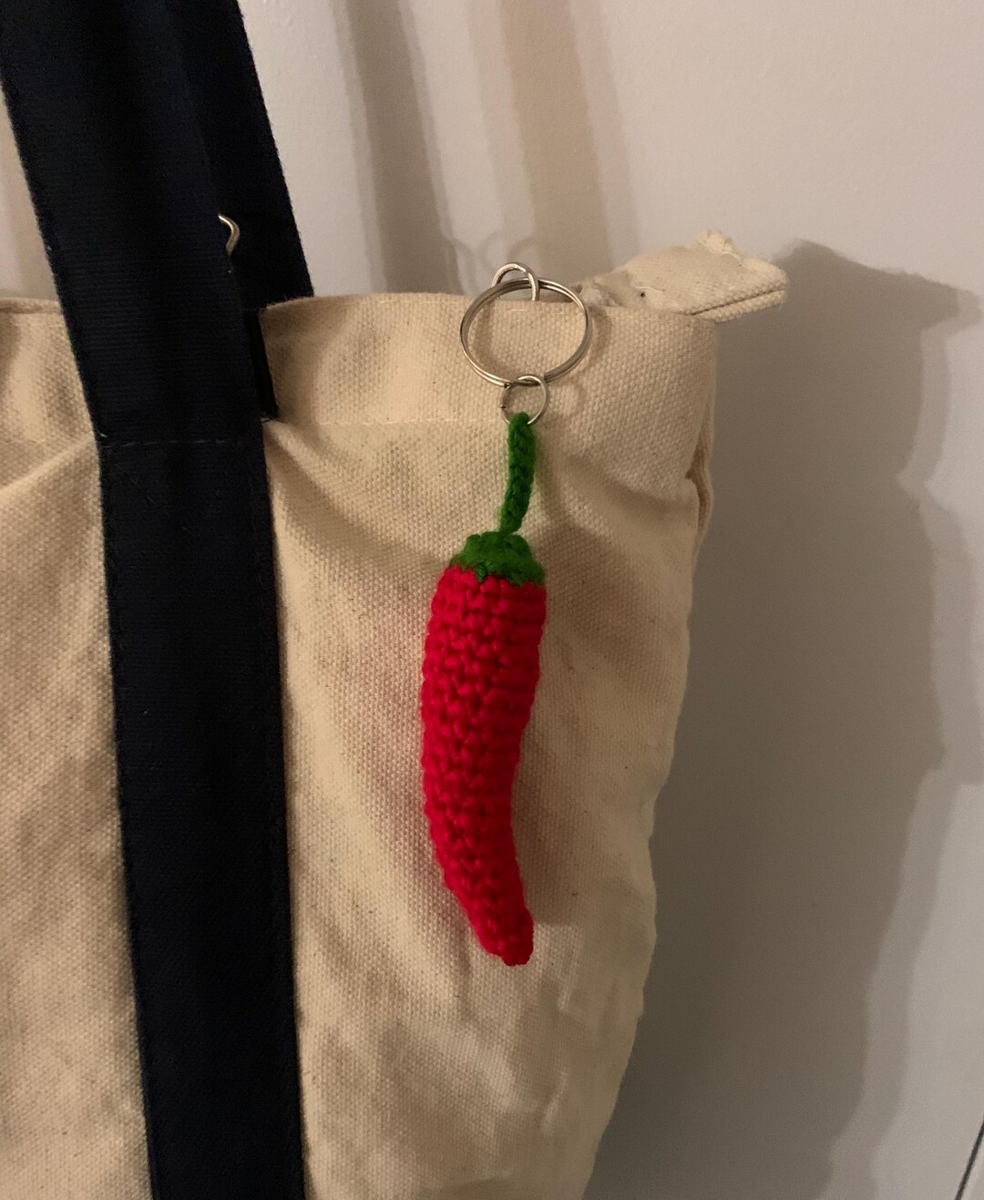 Chilli Pepper Pendant, Crochet Chilli Key Chain Pattern, Crochet Pepper ...