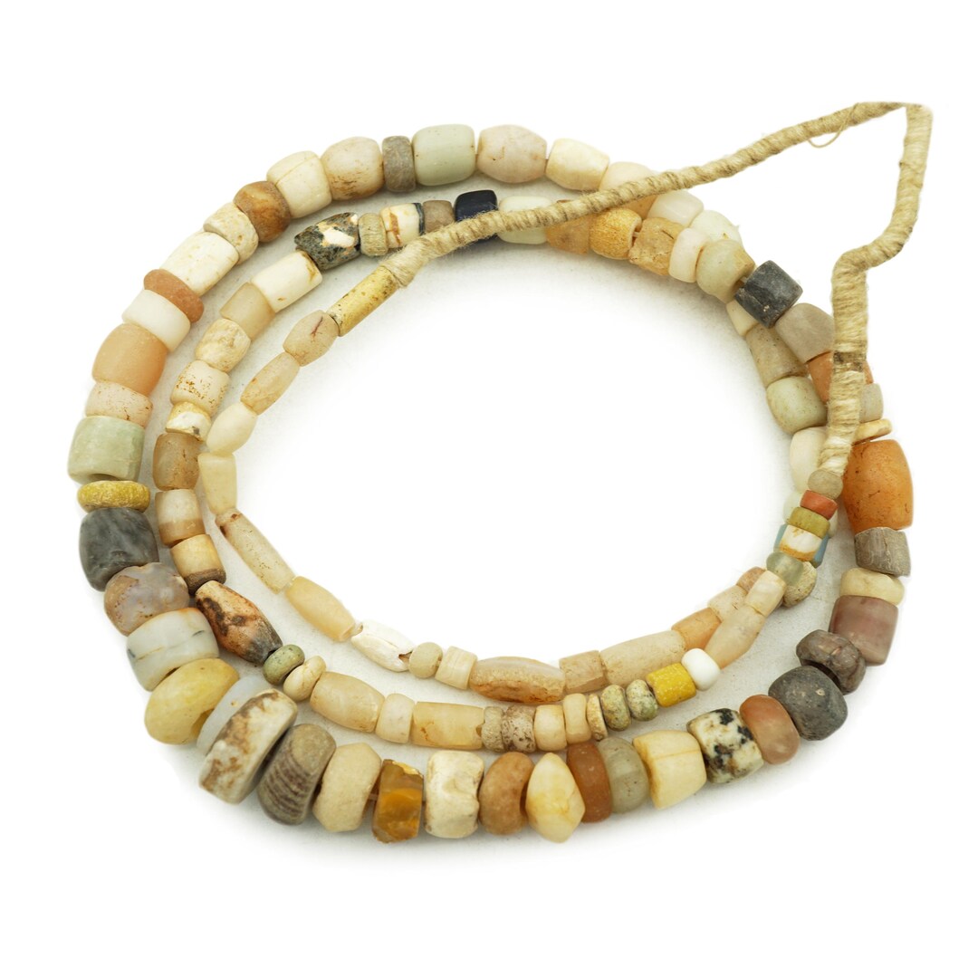 Ancient Mix of Excavated Quartz & Old Venetian Beads From Mali (5-13mm ...