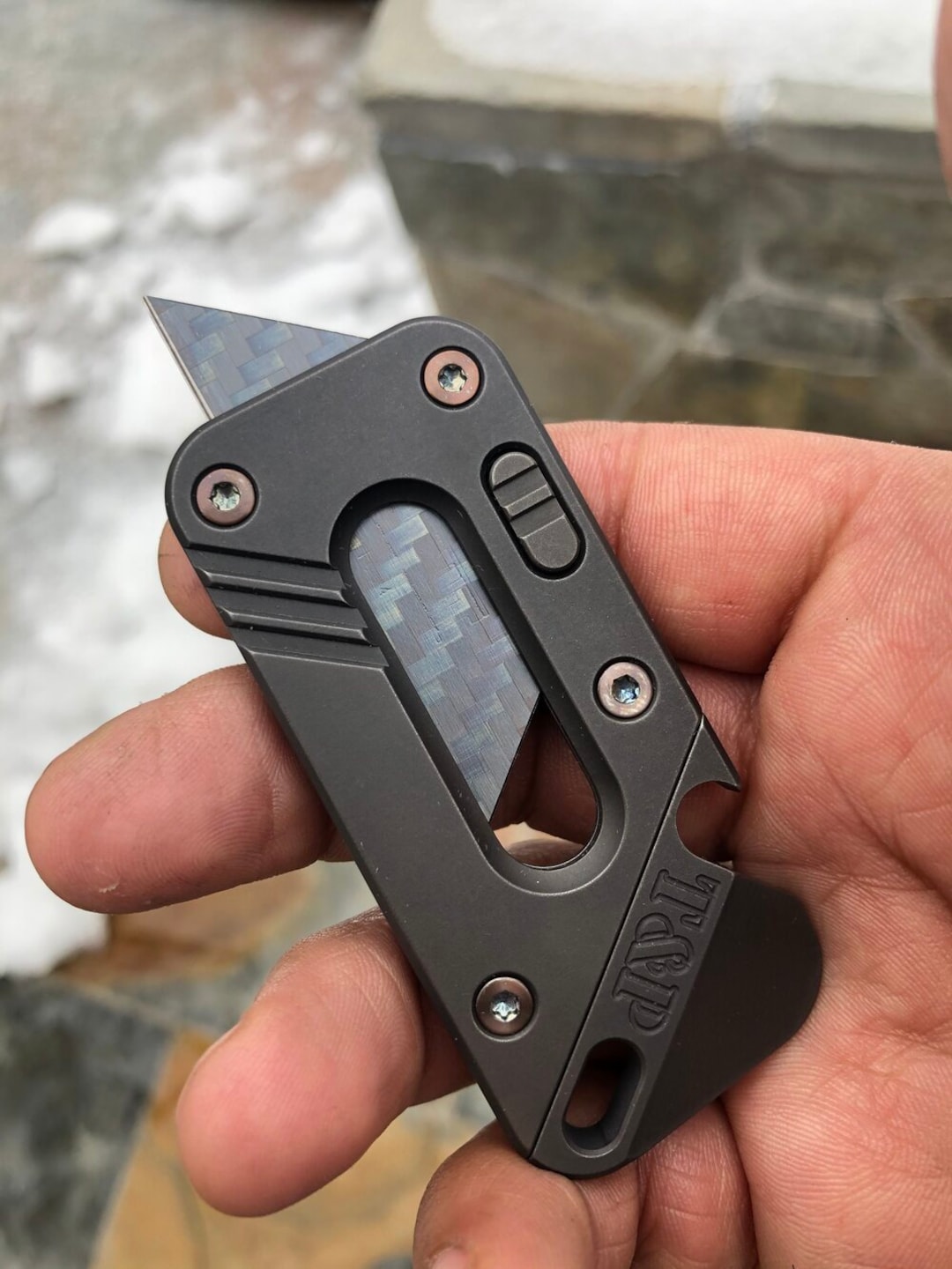 The AVIS-PRY Titanium Tool Companion and Utility Knife, EDC Utility ...