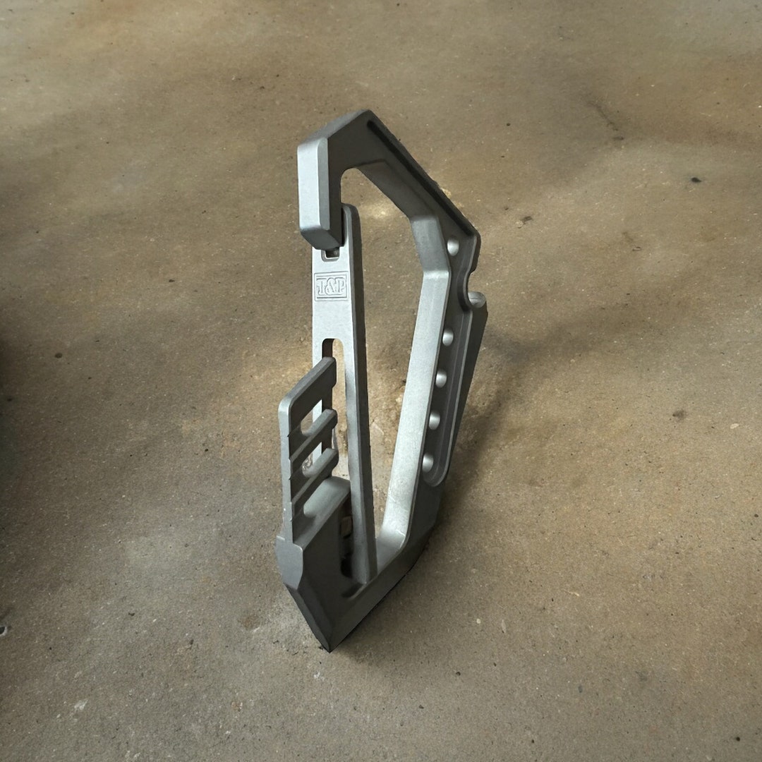The Ti-tan Latch is Solid Titanium Carabiner, EDC Key Chain, Bottle ...