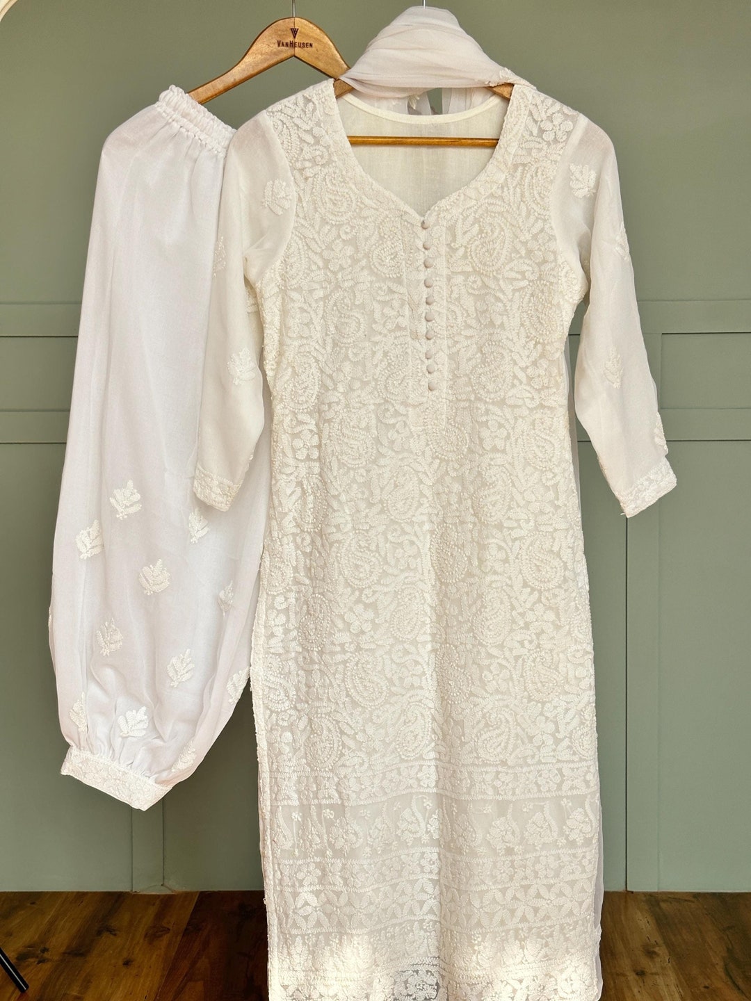 Custom-made White Lucknowi Chikankari Salwar Kameez Ethnic Wear ...