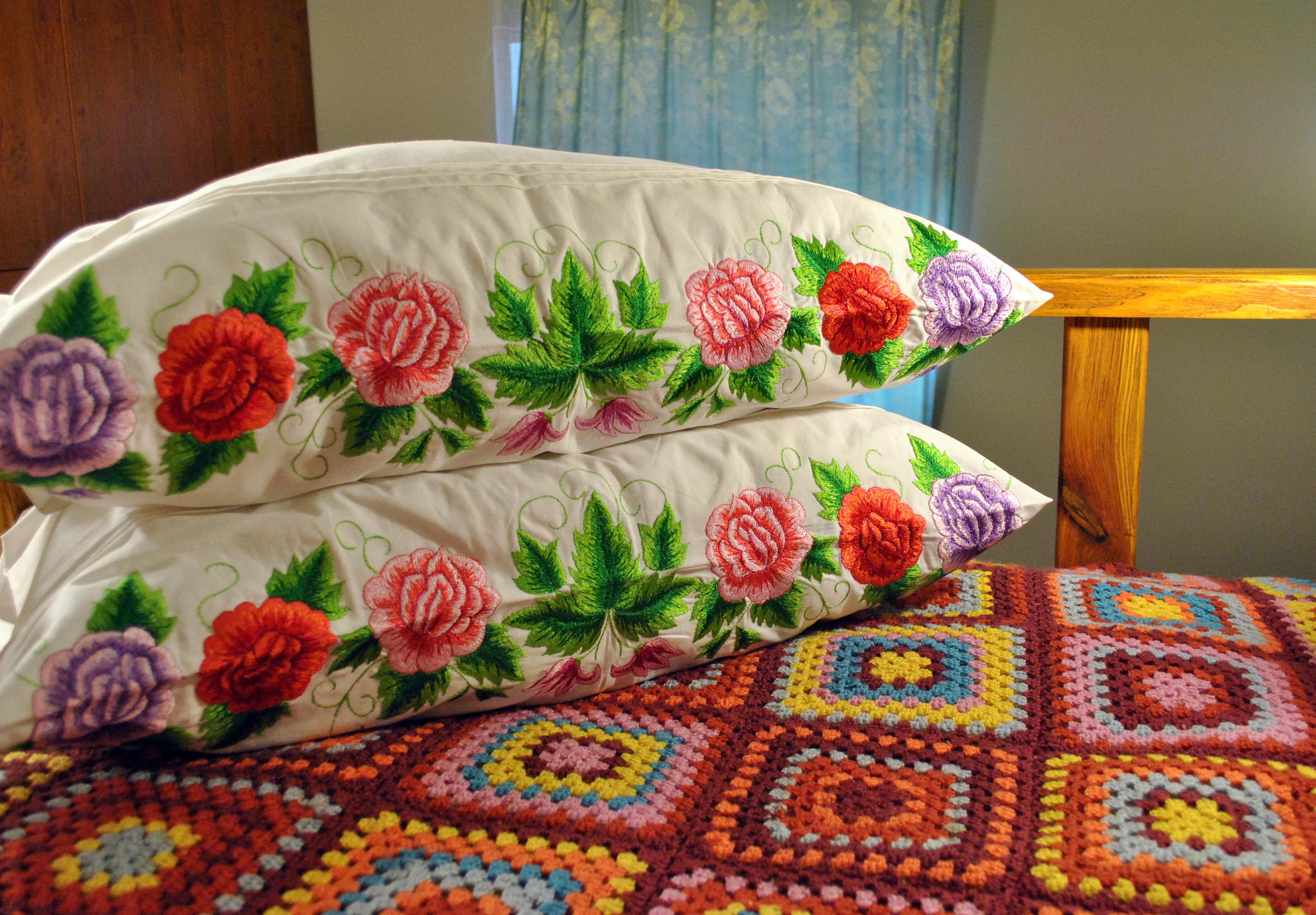 Cotton Embroidered Flower Pillowcases Hand Embroidered Pillows Folk ...
