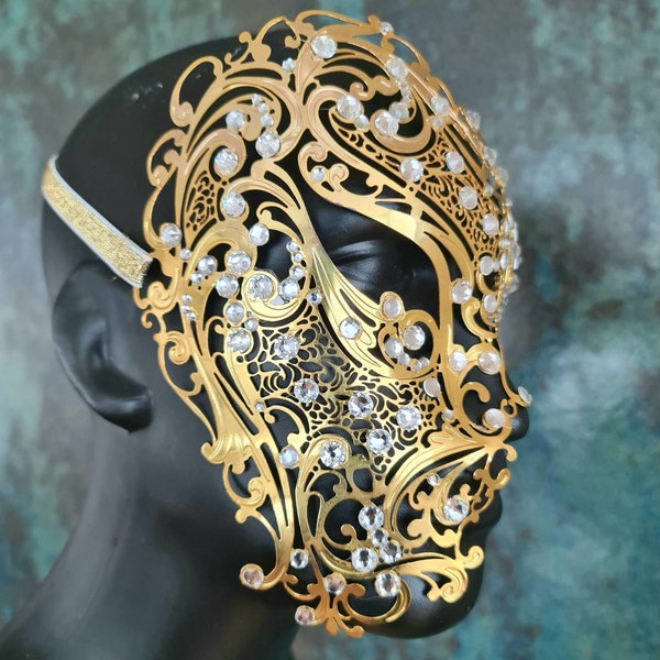 Gold crystal mask - Etsy Nederland