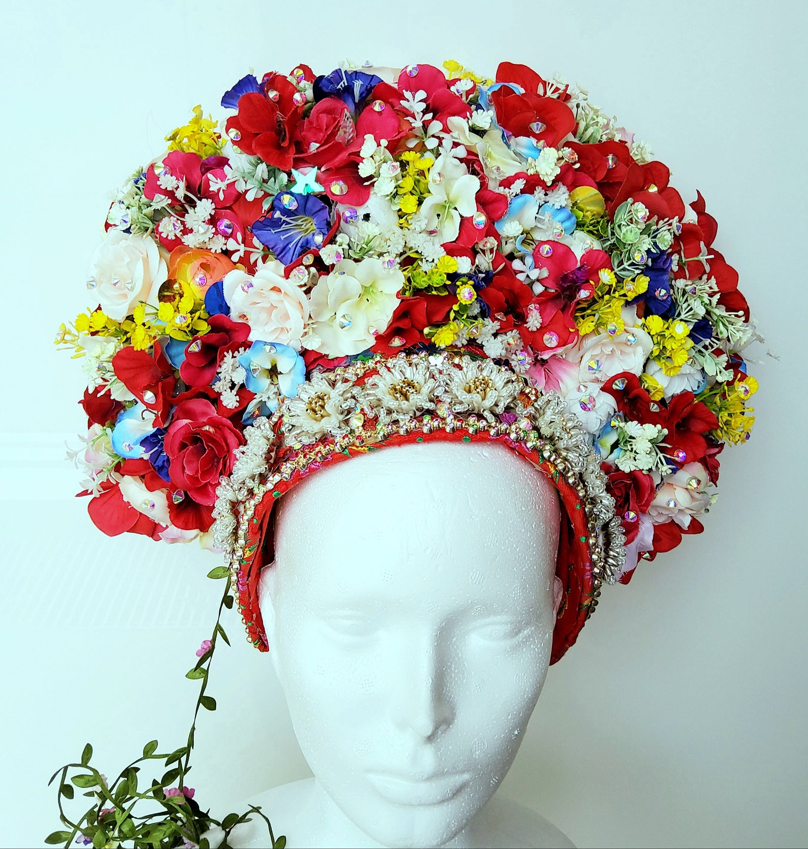 Slavic Flower Crown, Kokoshnik Folk Headdress, Czech, Ukranian, Slovak ...