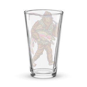 Bigfoot Rainbow Trout Fishing Pint Shaker Glass-unique Sasquatch Angler ...