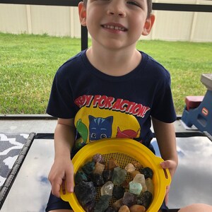 8 Lb. Gem Mining Kit 8 Pounds Gemstone Paydirt Sieve Gem | Etsy