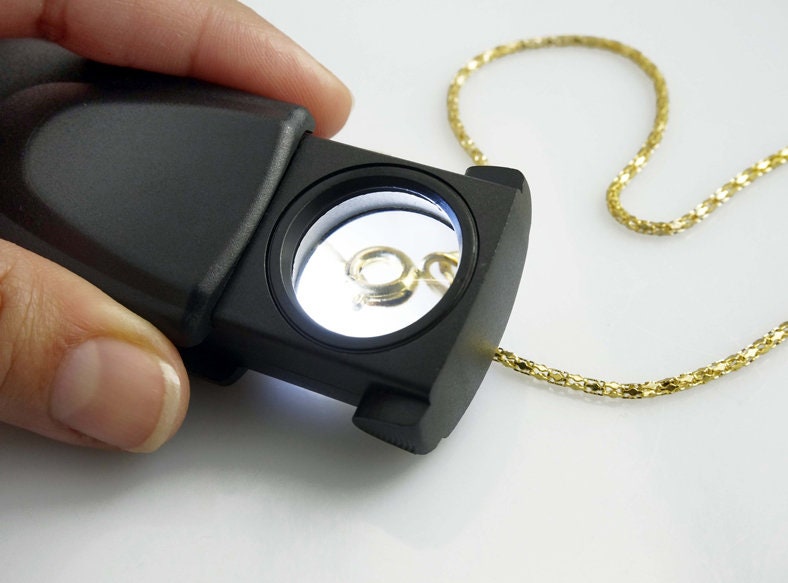 10x ILLUMINATED Slide Magnifier Compact LED Magnifying Glass - Etsy