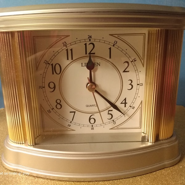 Linden Mantle Clock - Etsy