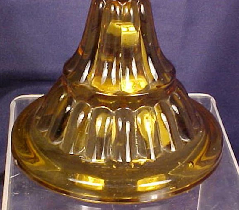Antique Findlay Glass Kerosene Lamp Convex Rib Amber Glass Dalzell ...
