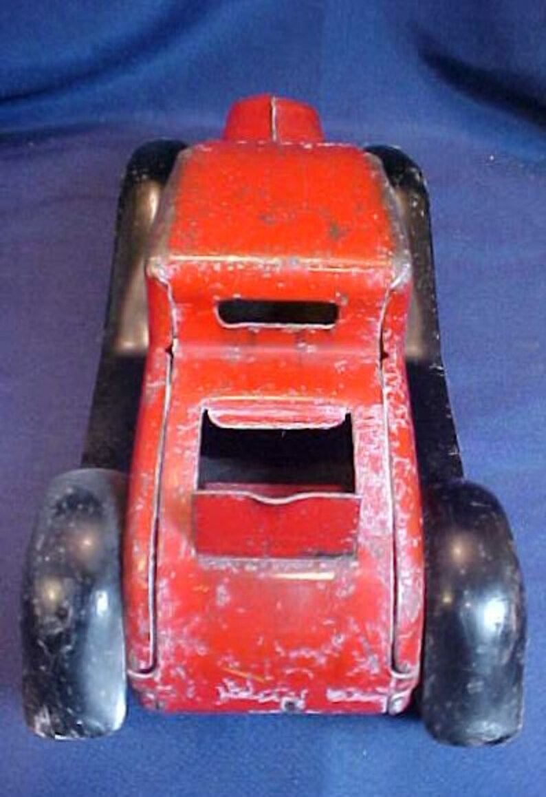 Wyandotte Metal Sedan Toy Car With Rumble Seat Red Paint Etsy wyandotte-metal-sedan-toy-car-with-rumble-seat-red-paint-etsy