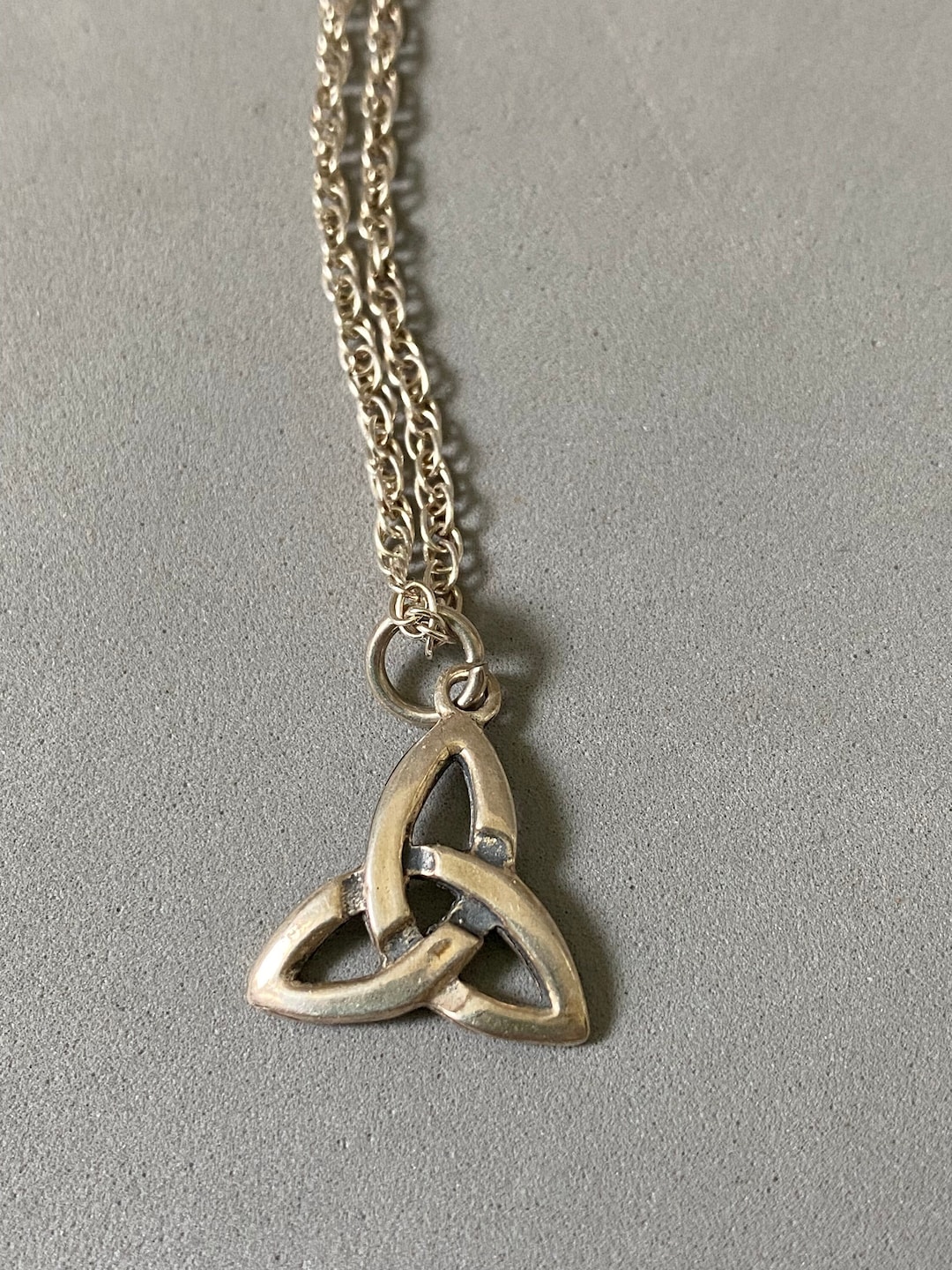 Celtic Triquetra Trinity Knot Silver Pendant Necklace Silver Celtic ...