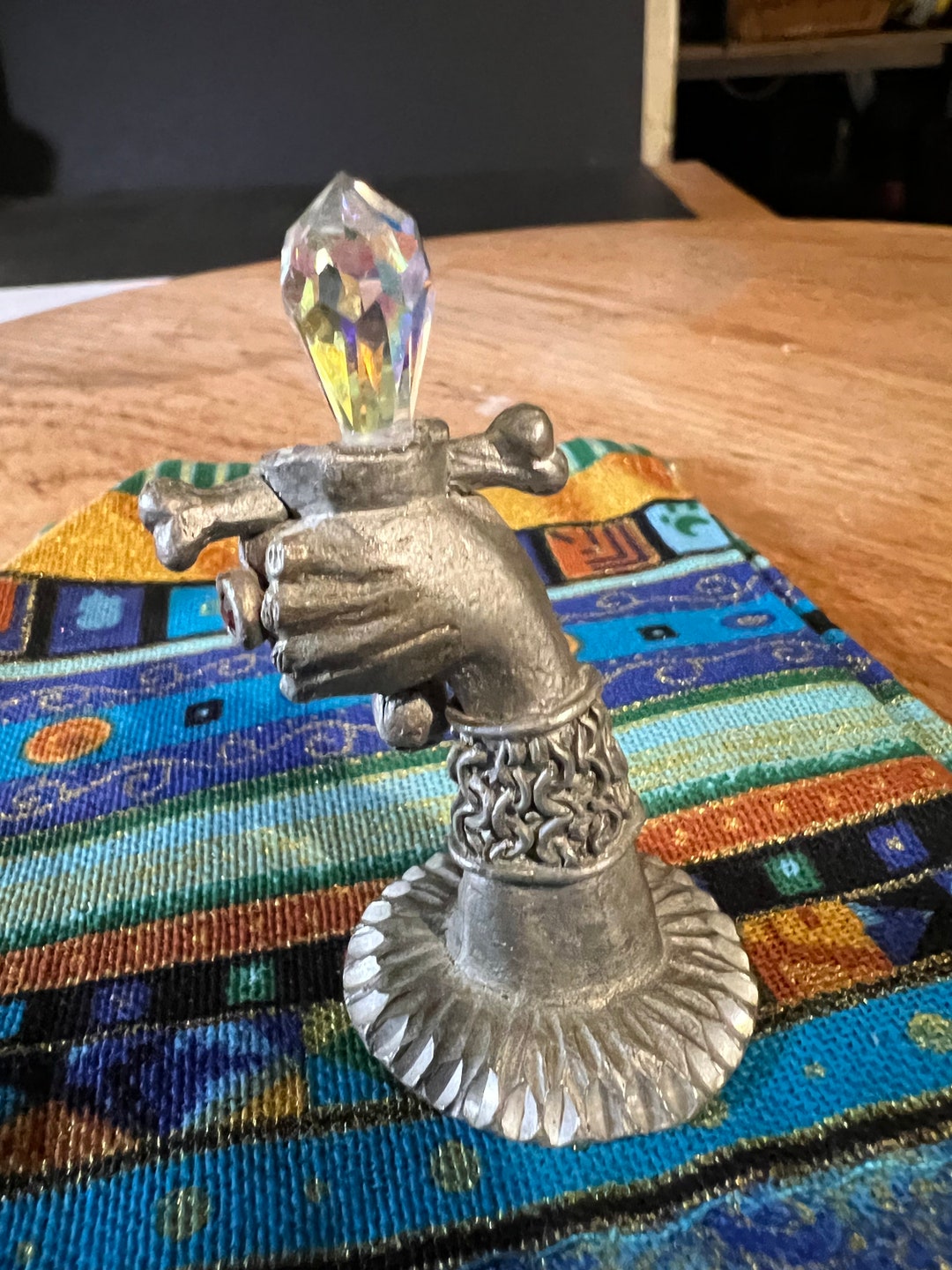 Vintage Pewter Arm and Sword Figurine 2-1/8”T Spoontiques Pewter MR1645 ...