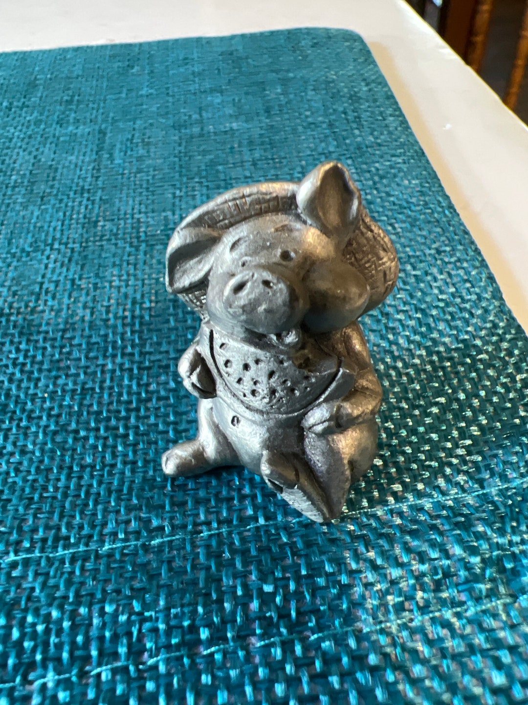 Vintage Hudson Pewter Farm Figure Series 2290 Pig Eating Slice of ...