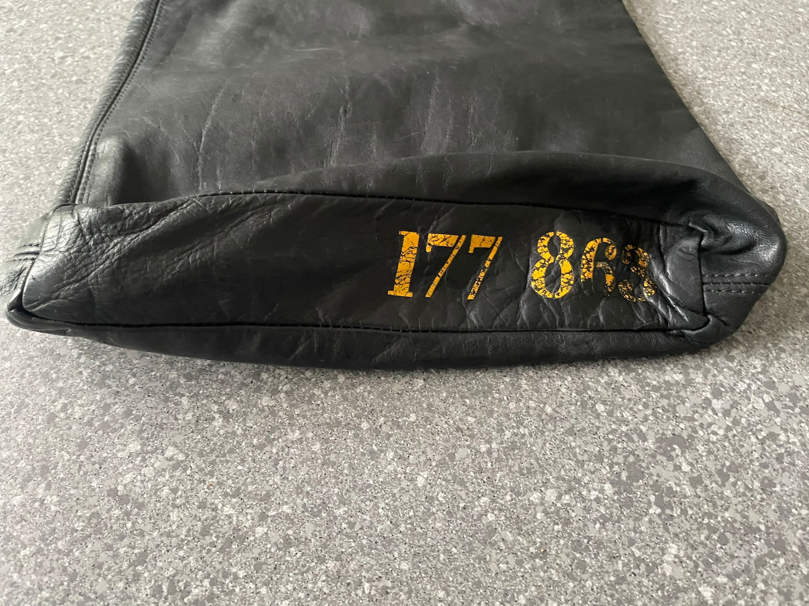 Incredible Quentin Mackay Black Leather Bag - Etsy