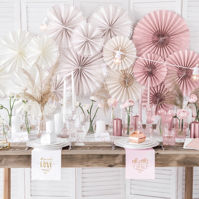 Rosette Backdrop - Etsy