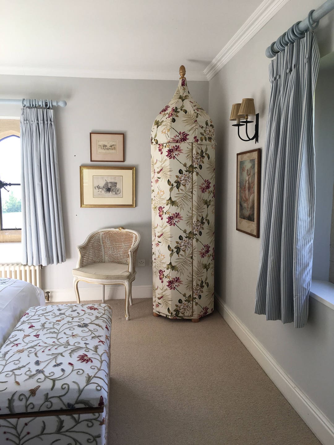 Campaign Wardrobe - Classic 19th Century Style - Timber Frame ...