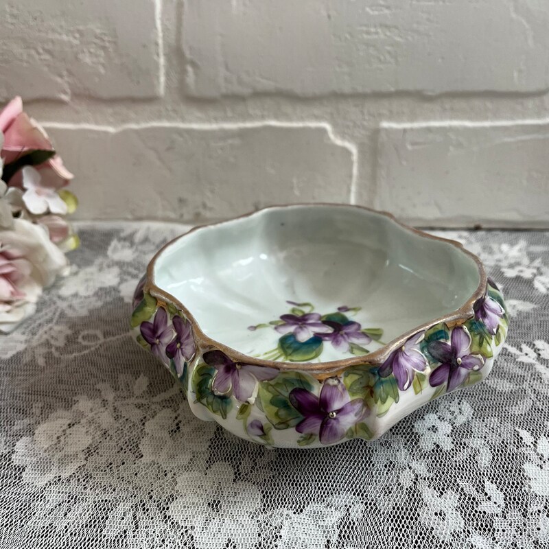 Vintage Violet Dish - Etsy