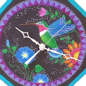 Hummingbirds Dream Garden Pendulum Clock With Flying Hummingbird ...