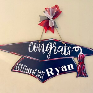 Graduation Banner, Class of '22 Photo Prop, 2022 Grad Cap Door Hanger ...