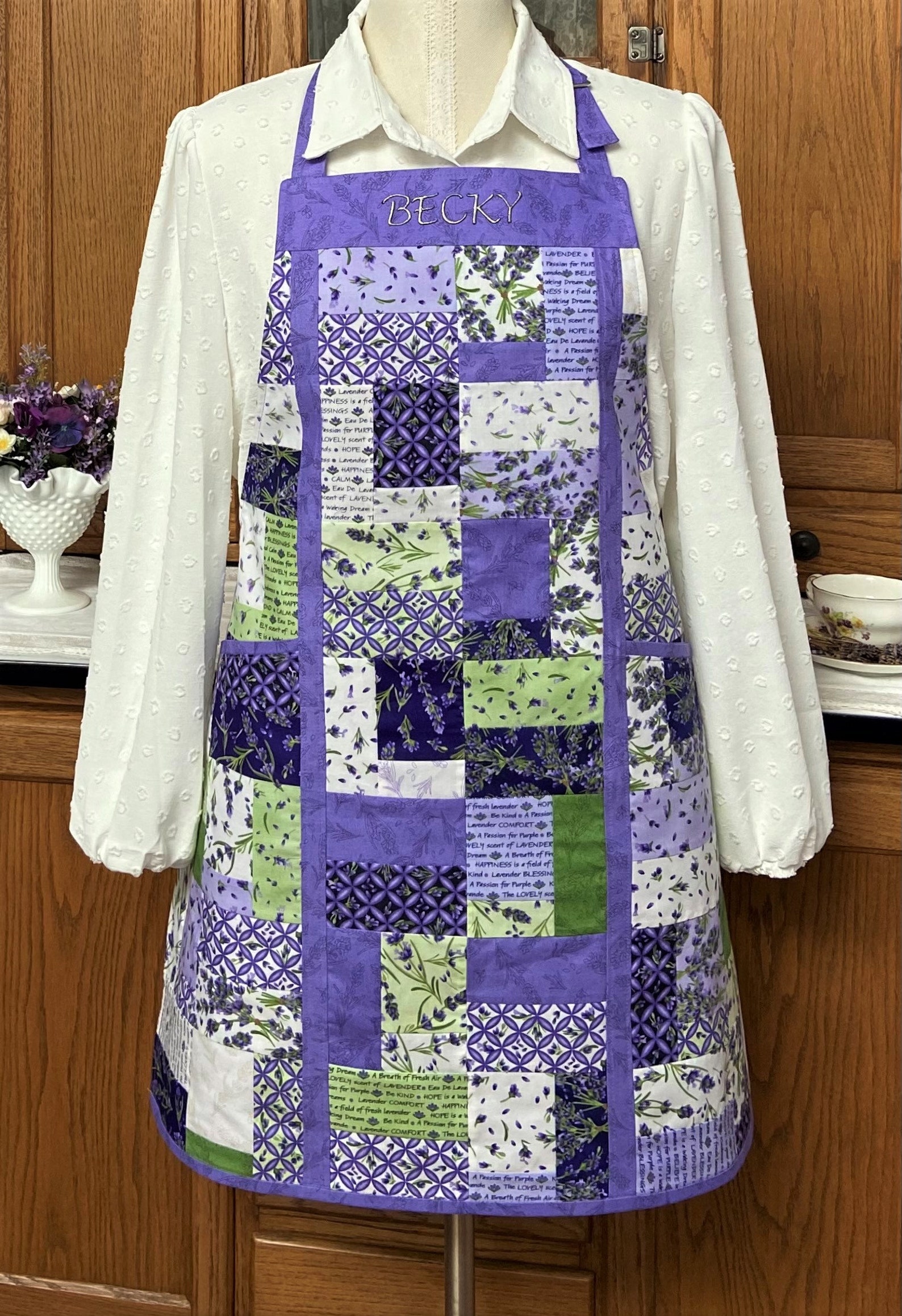 Pattern for a Charm Square Apron by J. Minnis Designs. JMD203 - Etsy