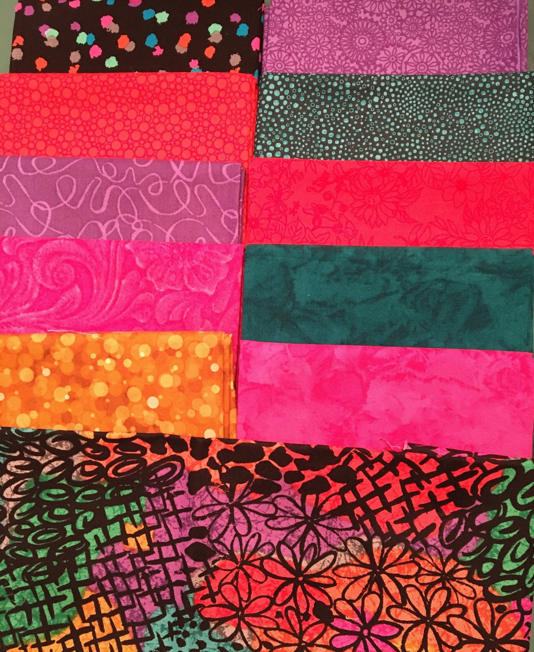 11 Bright Fat Quarters. Great Blenders From Assorted Manufacturers to ...