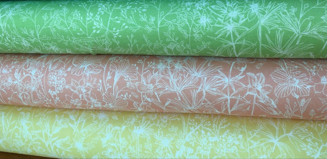 Meadow Edge meadow toile in 3 colors by Maywood Studio. MASD10006-Q, G ...