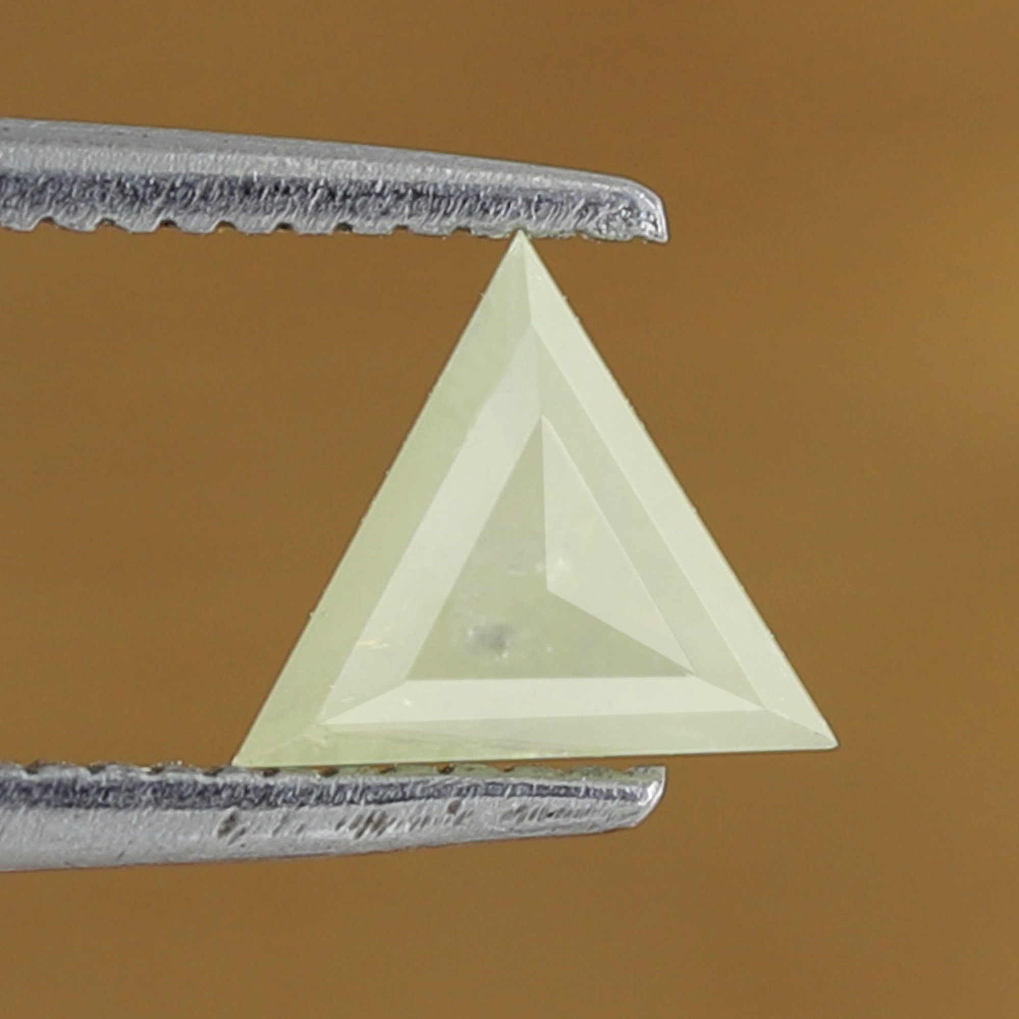 0.57 CT Beautiful Misty White Color Triangle Shape 5.7 x 5.7 x | Etsy