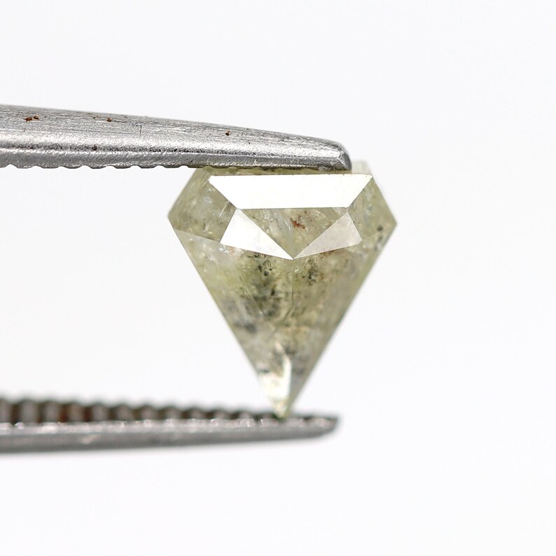 0.77 Ct natural Fancy ICY White Milky Diamond Pentagon - Etsy