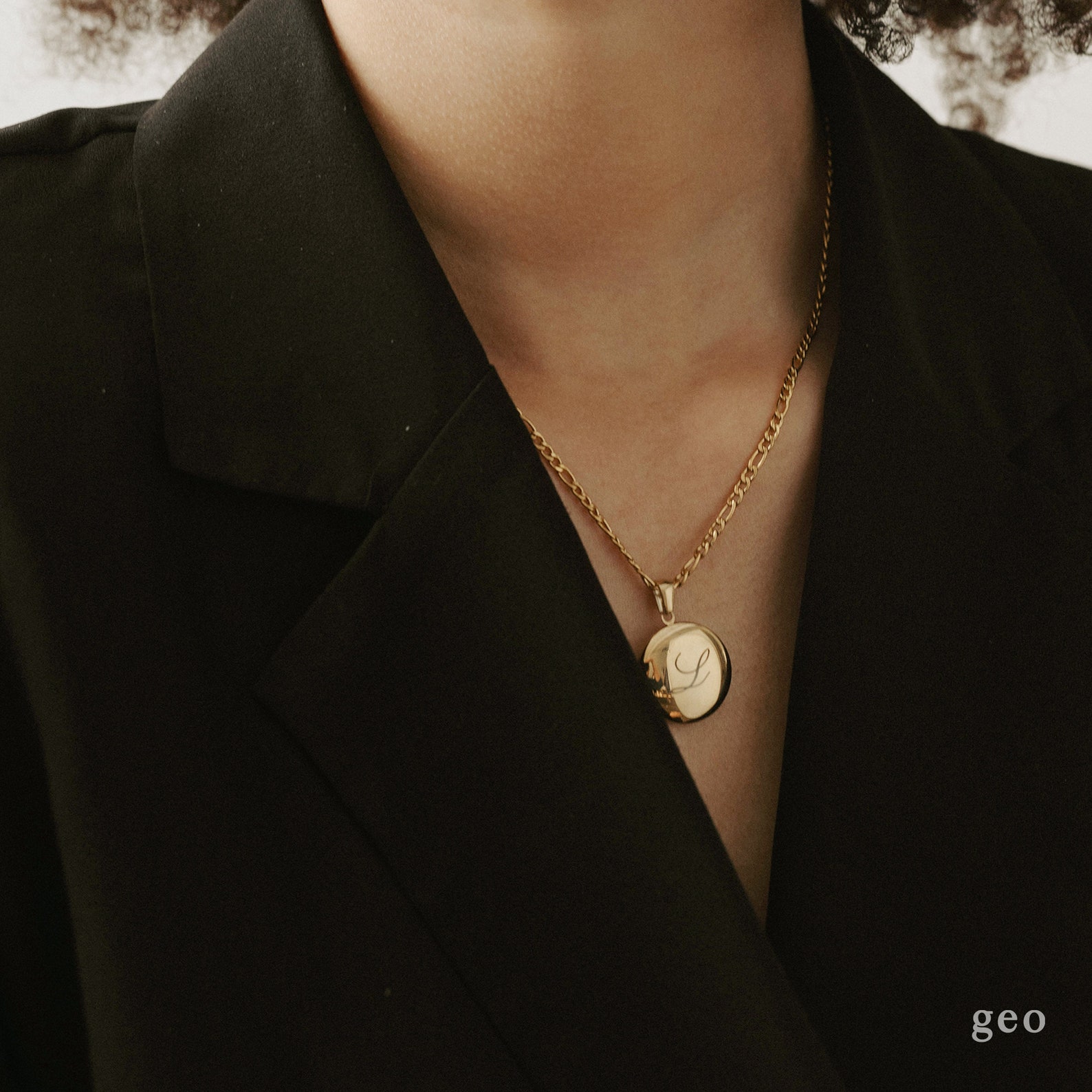 Personalized Engraved Photo Locket Necklace Gold Monogram - Etsy