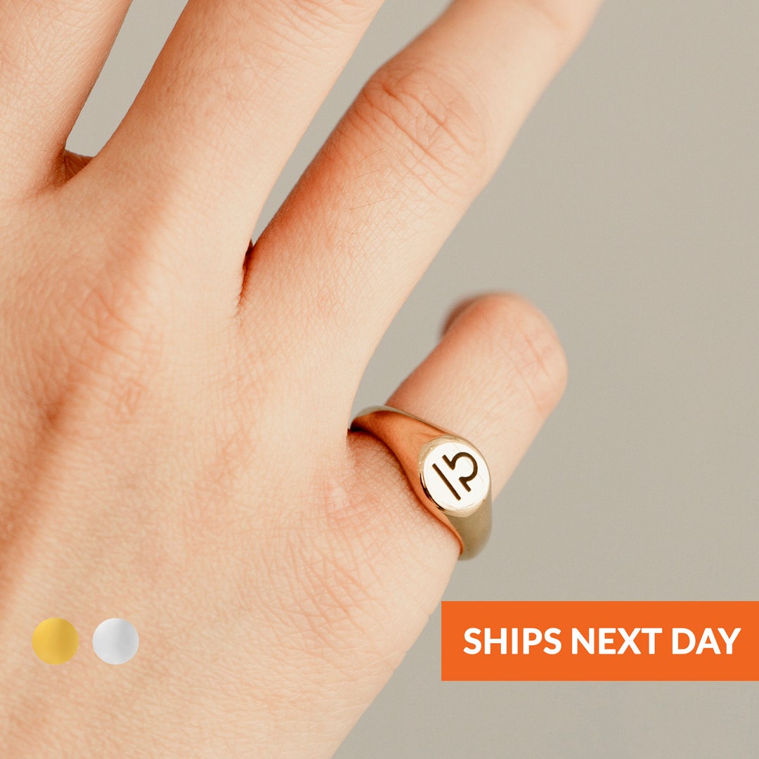 Zodiac Sign Signet Ring Astrology Rings Signet Ring Personalized Zodiac ...