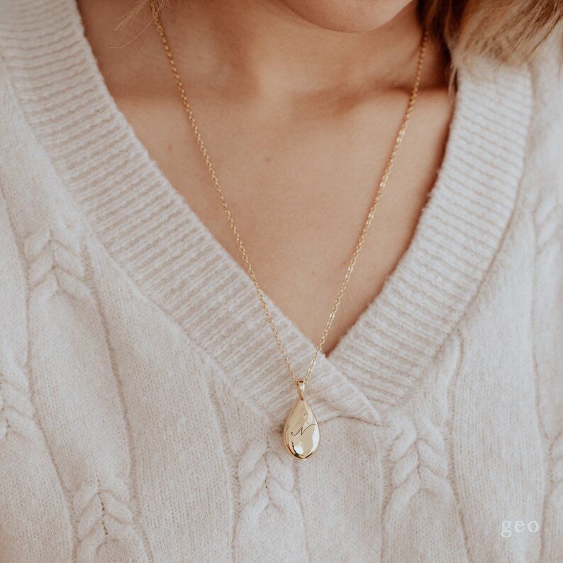 Personalized Teardrop Urn Necklace Pendant for Ashes Cremation | Etsy