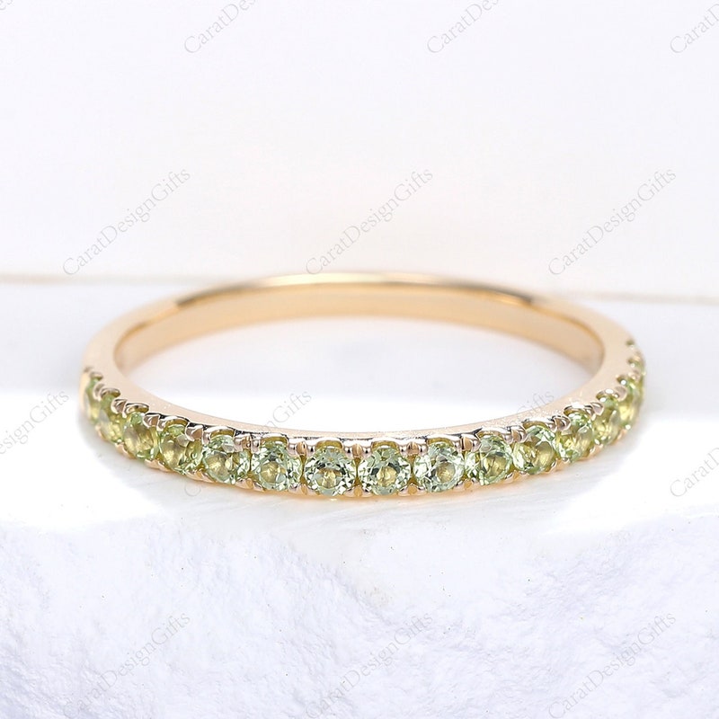 Peridot Signet Ring Womens - Etsy