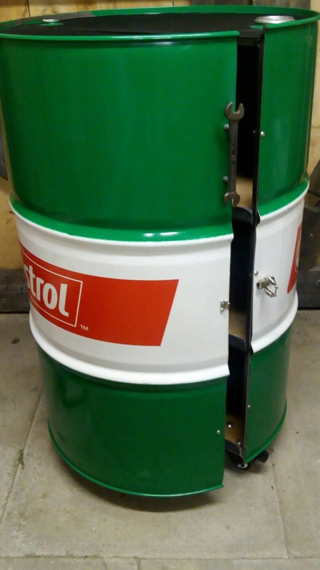 Oil Drum, Tool Chest, Garage, Mancave, Car Showroom, Roller Tool ...