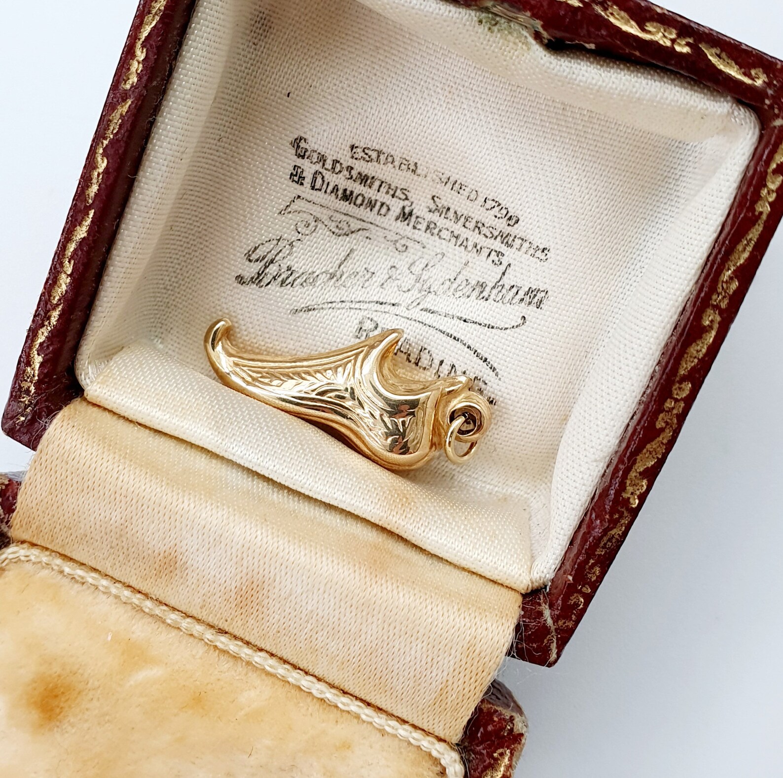 Vintage 9ct Gold Pixie Shoe Pendant / Charm. Vintage Jewellery | Etsy