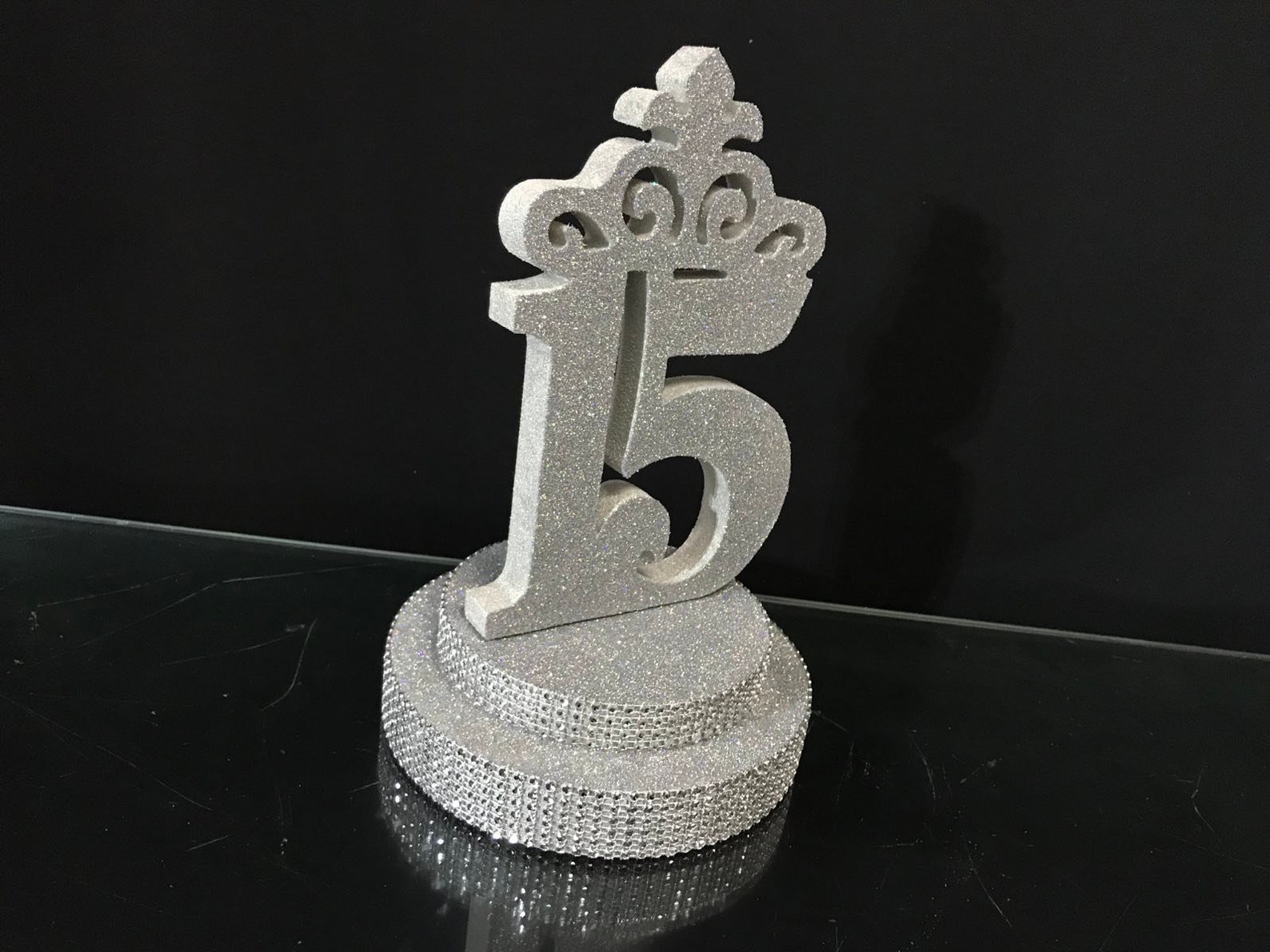 Centerpiece Number 15 on Stand central Decor Fifteencentral - Etsy Canada