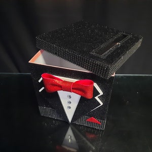 Card Box Man, the Grad, Card Box Boy, Cardbox Black Man, Card Box Grad ...